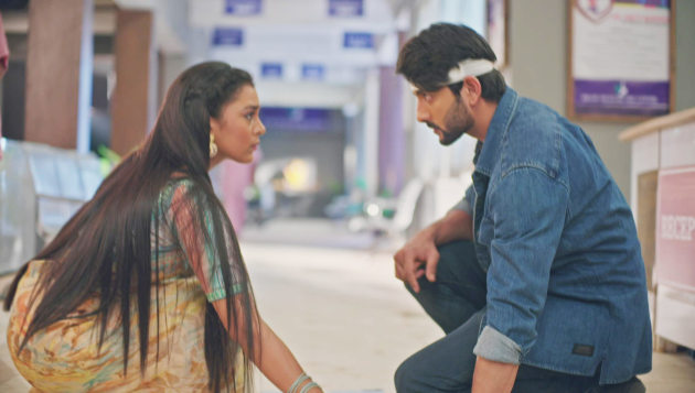 Imlie (Star Plus) S01E438 Aryan Warns Imlie Full Episode - JioCinema USA